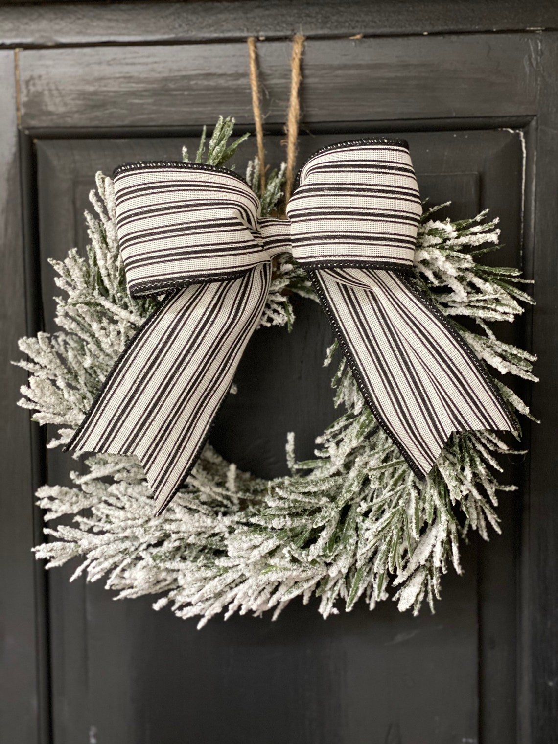 Adorable 12 Inch Flocked Christmas Wreath / Farmhouse Christmas Wreath ...