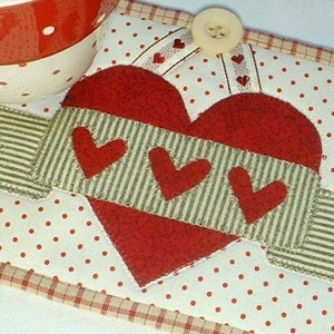 Heart Banner Mug Rug Pattern - Etsy