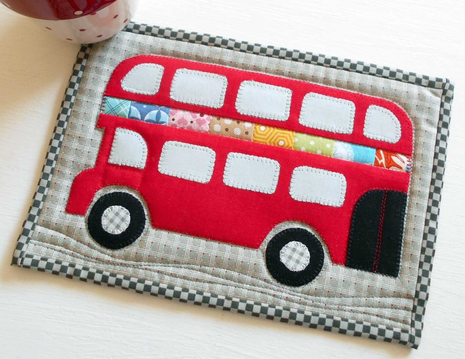 London Bus Skinny Runner and Mug Rug | Etsy