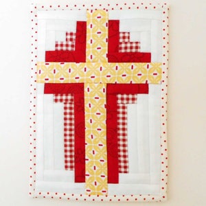 Log Cabin Cross Mug Rug Pattern - Etsy