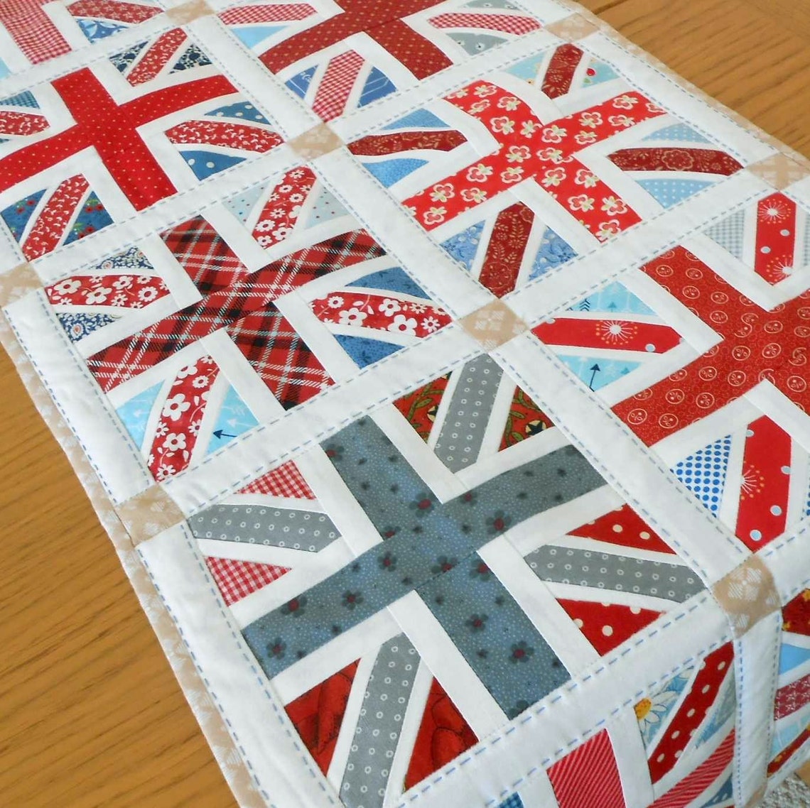 Union Jack Patchwork Block and Table Runner Pattern - Etsy