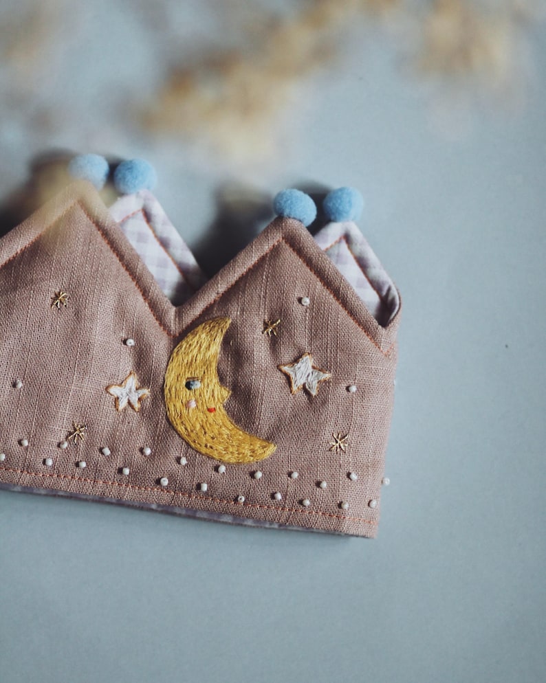 Personalized Linen Birthday Crown – Embroidered Name, Baby Keepsake Hat ...