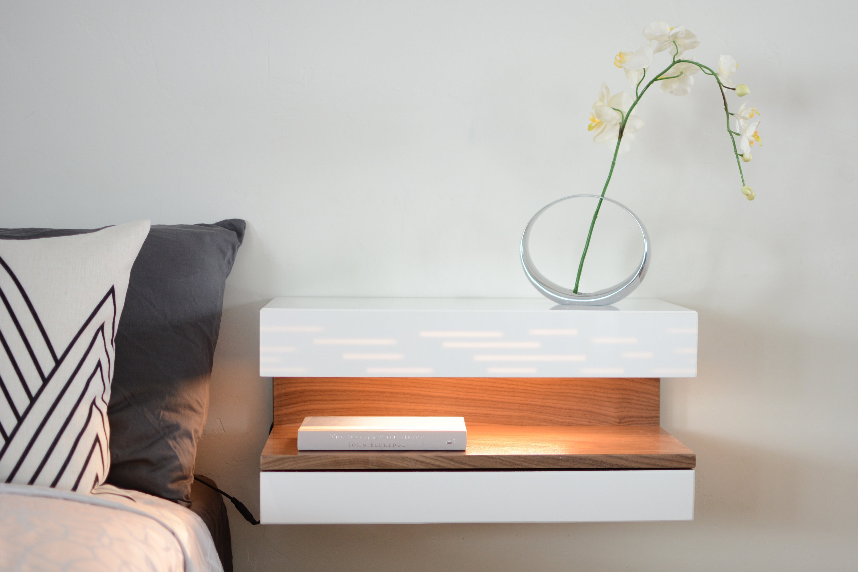 Contemporary night tables store