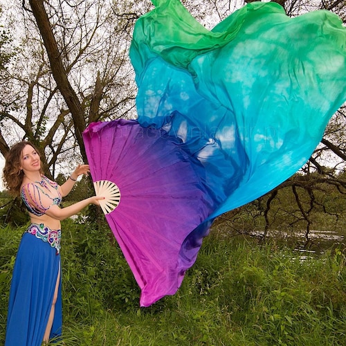 Large Fan Veil in Ombre Colors. Hand Painted Silk Dance - Etsy