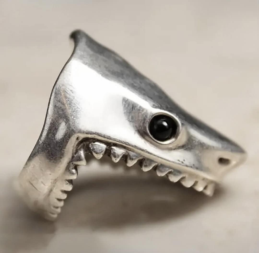 Shark Head Ring / Silver Shark Ring / Open Mouthed Ring / - Etsy