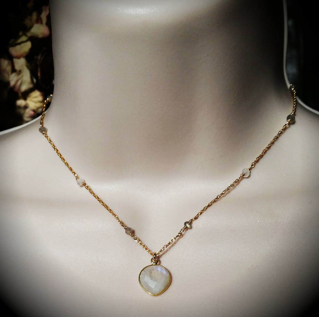 The Moonstone Pendant "stone of Protection" - Etsy