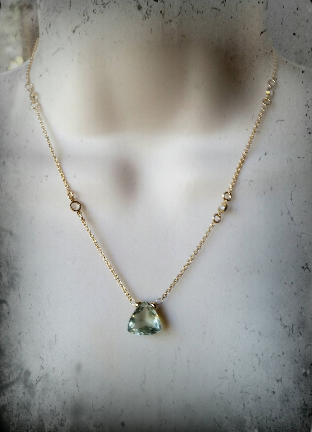 The Green Amethyst Trillion Stone Also Avail in Blue Topaz, London Blue ...