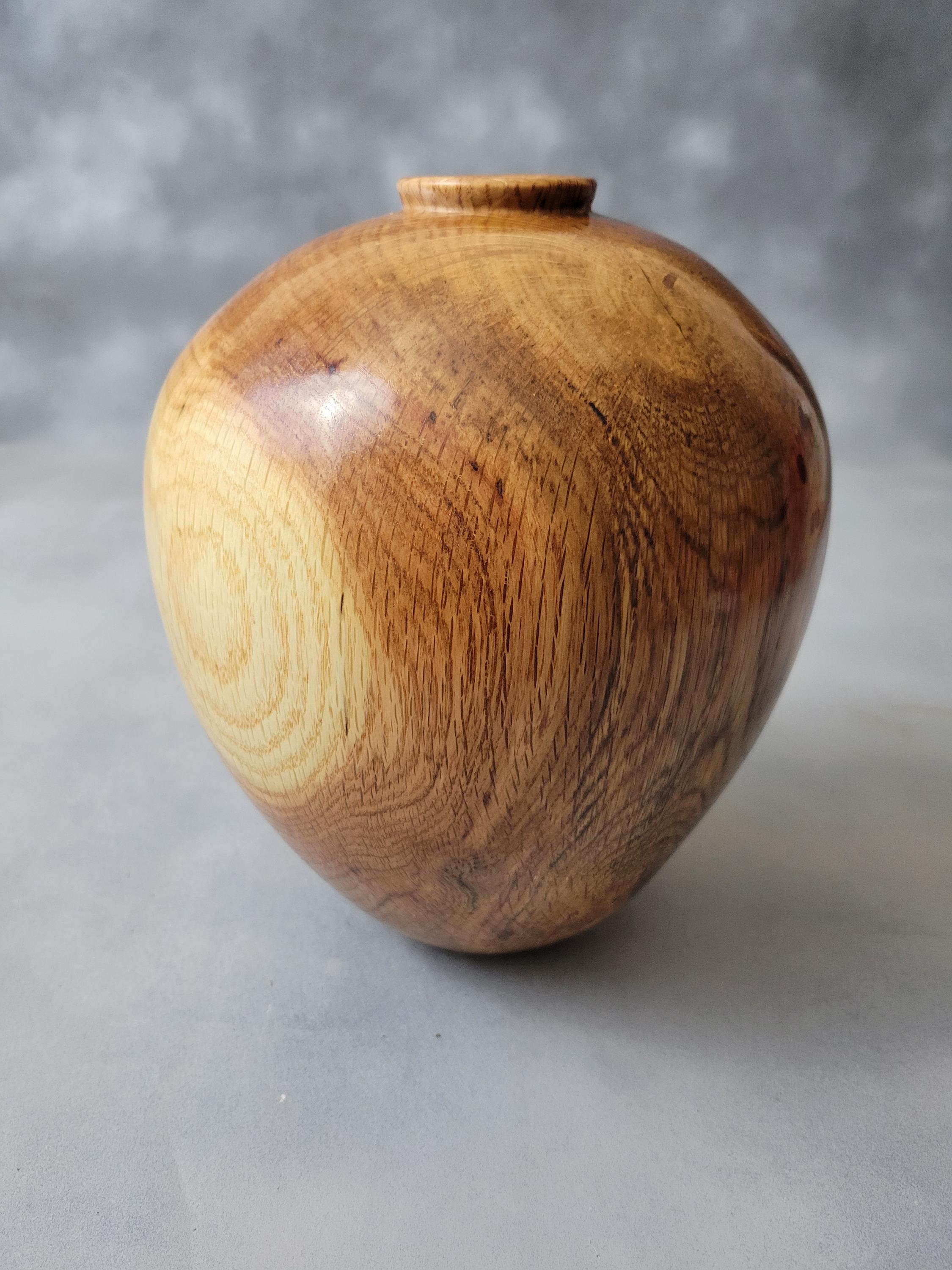 Black Oak Vessel - Etsy