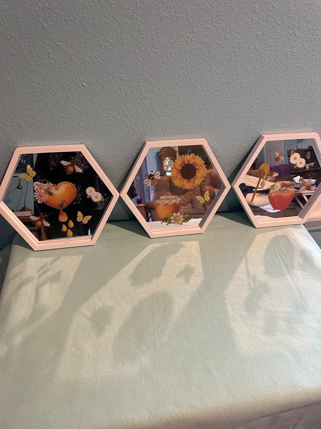 Set of 3 Mirrors With Bees - Etsy