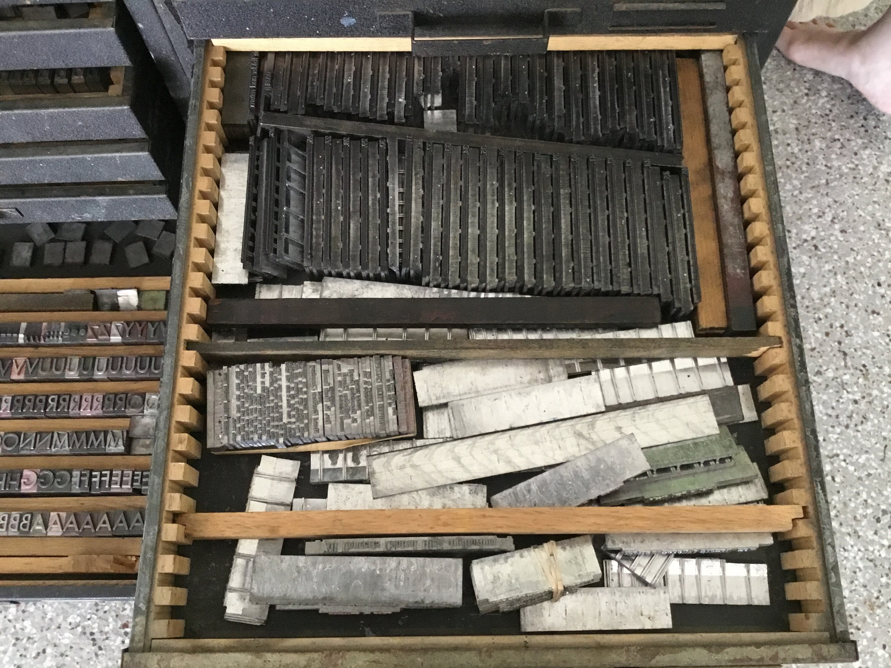 2 Full Printing Press Letter File Cabinet/ Drawers of Complete - Etsy