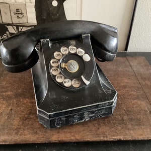 Vintage Art Deco Table Top Rotary Telephone With Bakelite Handle - Etsy