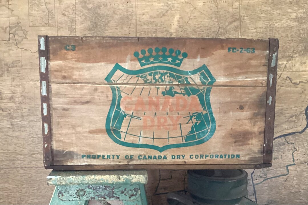 Vintage Wood Canada Dry Shipping Crate Four Sided Graphics, Garage ...