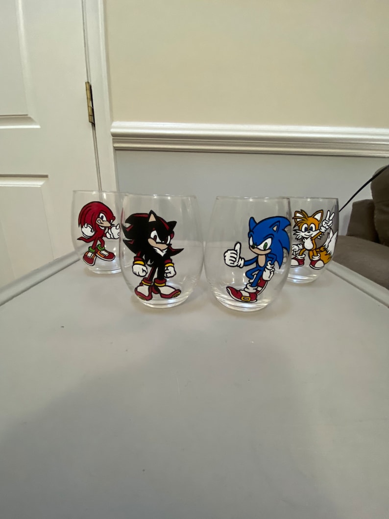 Sonic Wine Glass Set / Sonic the Hedgehog / Sonic Decor / - Etsy