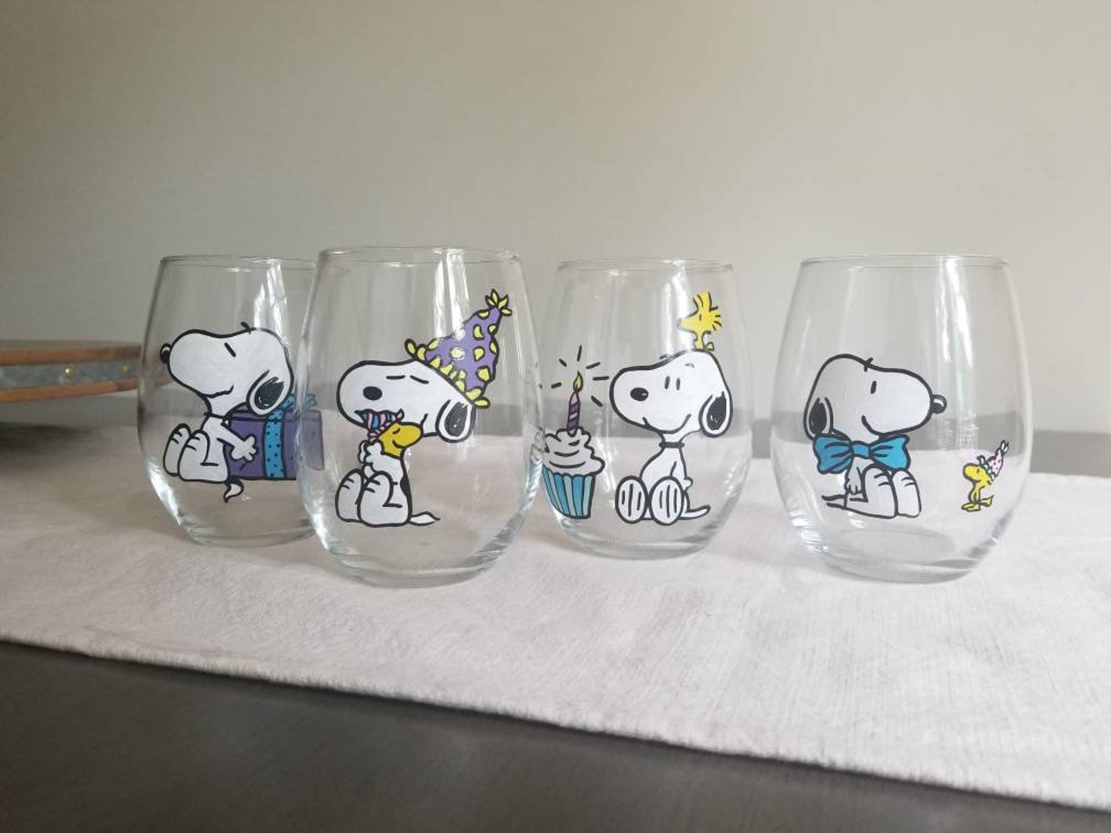 Snoopy Birthday Glass / Snoopy Wine Glass / Snoopy Gift / | Etsy