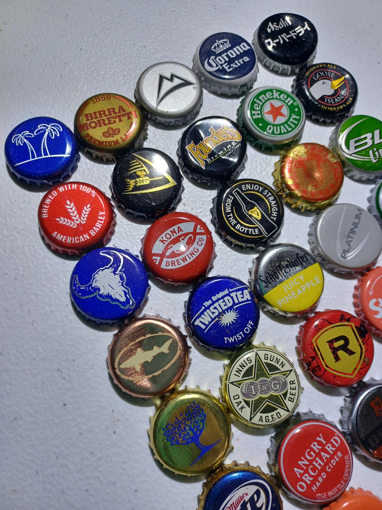 50 Different Bottle Caps, Variety Pack, Used Bottle Caps, Beer Bottle ...