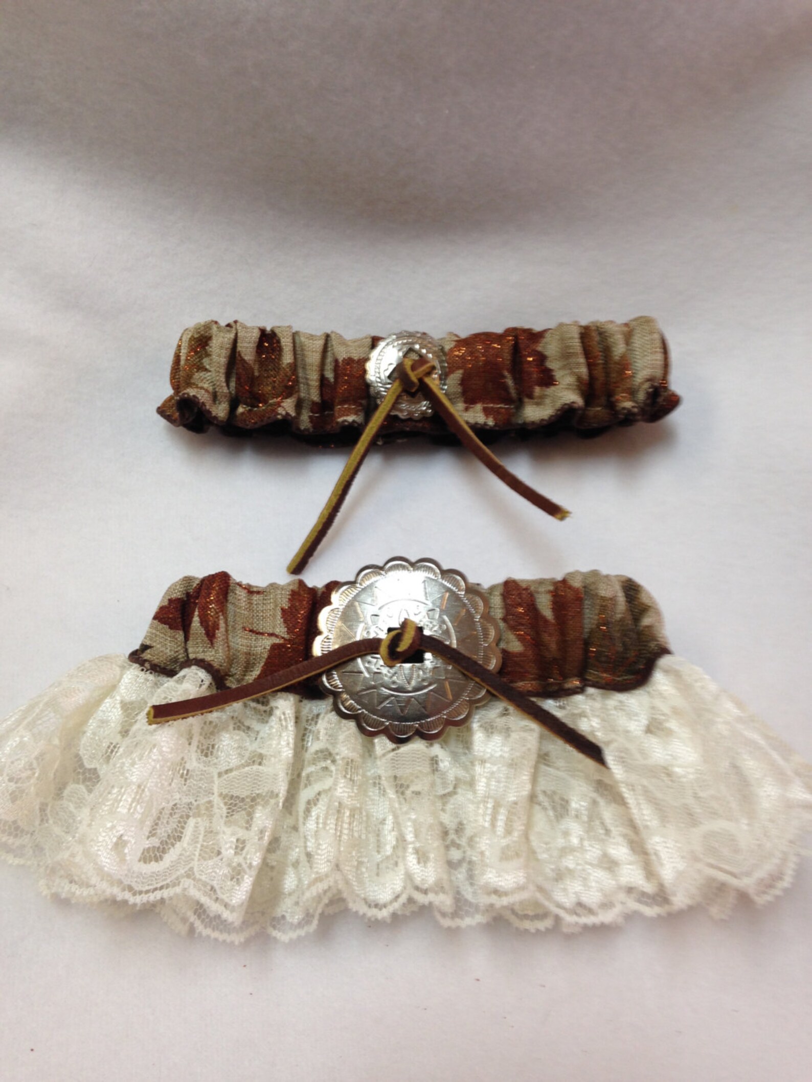 Rustic Western Bridal Garter Set – Burlap, Lace & Silver Concho - Etsy
