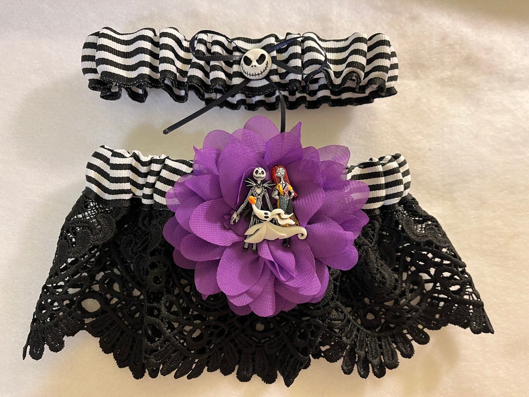 Nightmare Before Christmas Inspired Wedding Garter Set. Bridal and Toss ...
