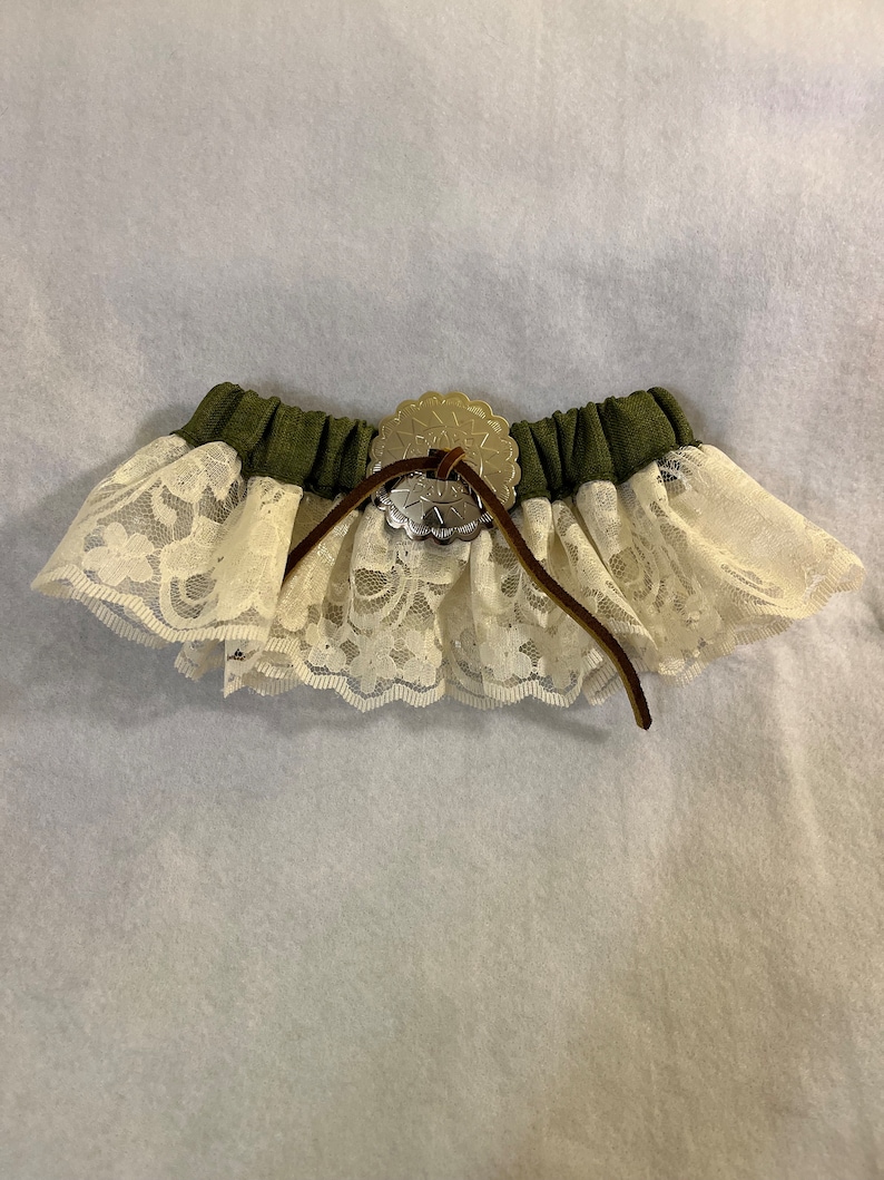 Rustic Western Bridal Garter Set – Burlap, Lace & Silver Concho - Etsy