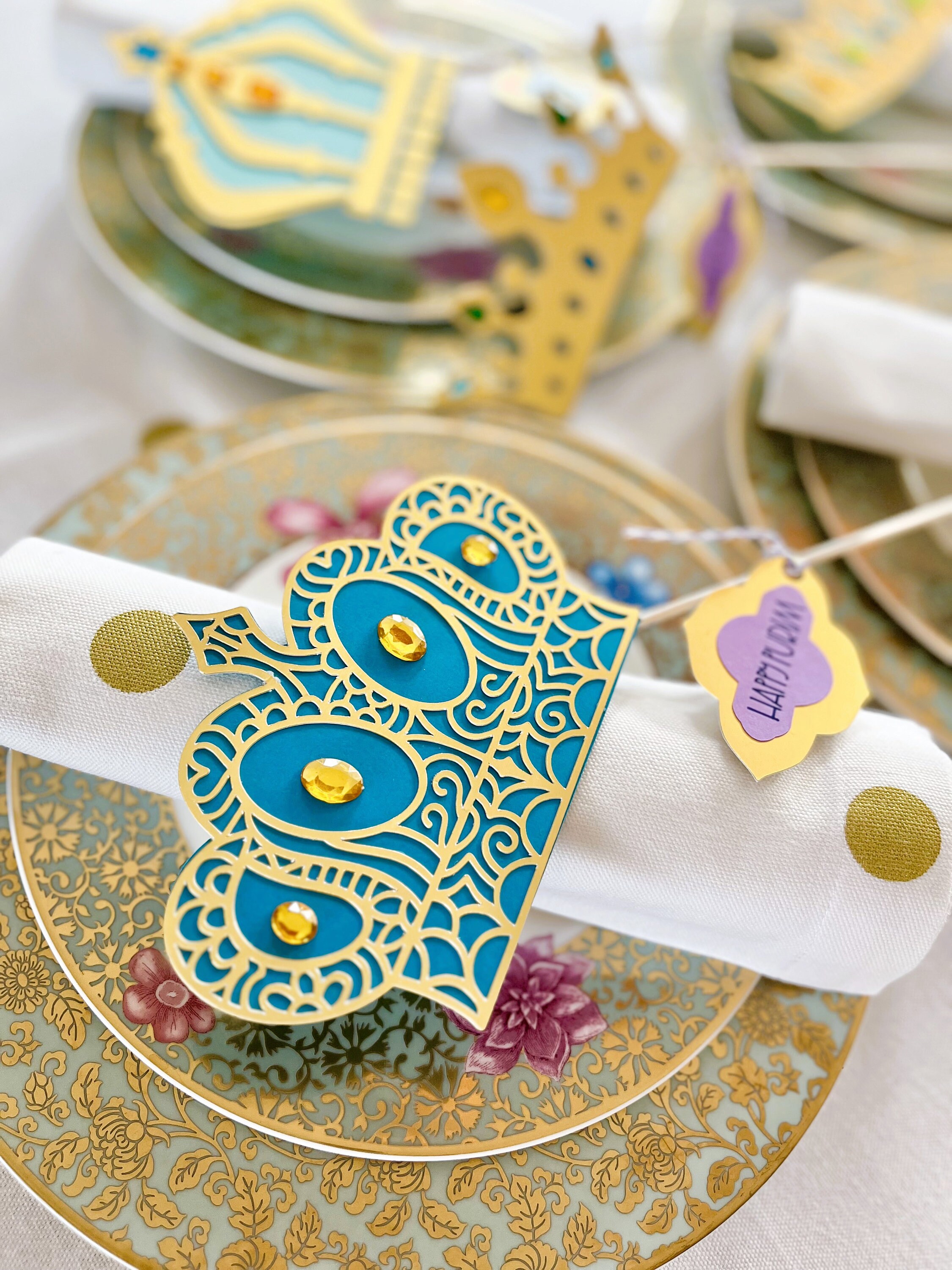 Set of 6 Crown Photo Props, Table Decor for Purim, Jewish Celebrations ...