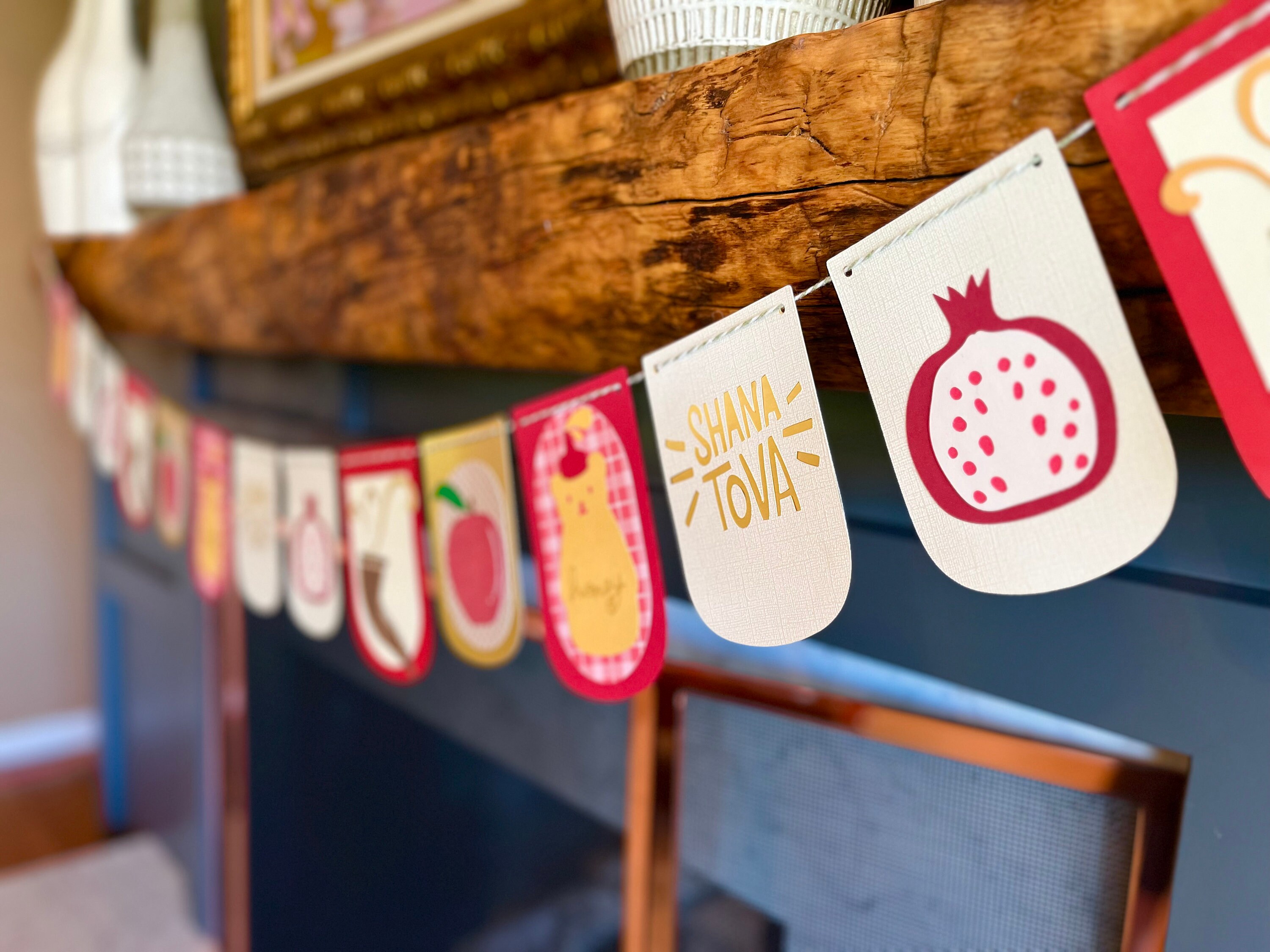 Rosh Hashanah Holiday Garland, Jewish New Year Wall Decor - Etsy