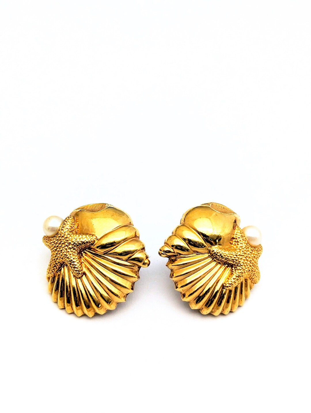 Vintage Avon Gold Tone Seashell Clip on Earrings, Vintage Gold Plated ...