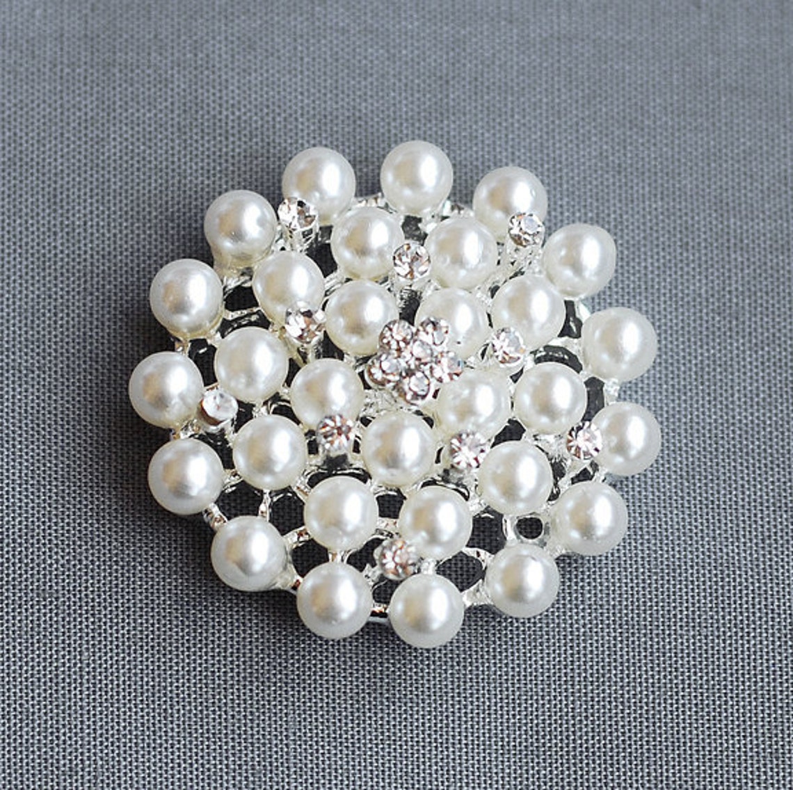 50 Pcs Rhinestone Buttons Brooches Assortment Large Embellishment Set ...