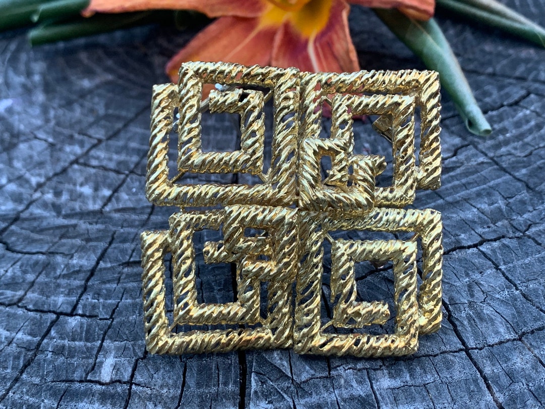 Large Square Brooch, Gold Square Pendant, Textured Gold Brooch, Unique ...