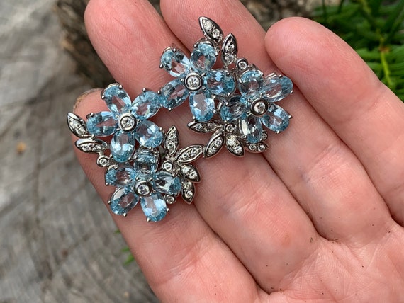 Blue Topaz Brooch, Topaz Flower Brooch, Blue Topaz Ea… - Gem