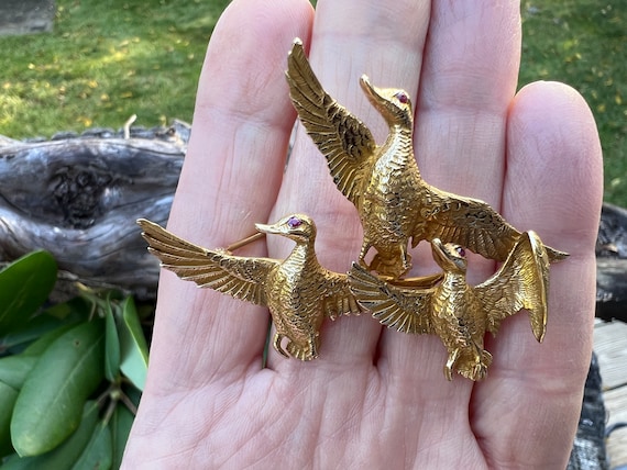 Geese Brooch, Bird Brooch, Gold Bird Brooch, Gold Goo… - Gem