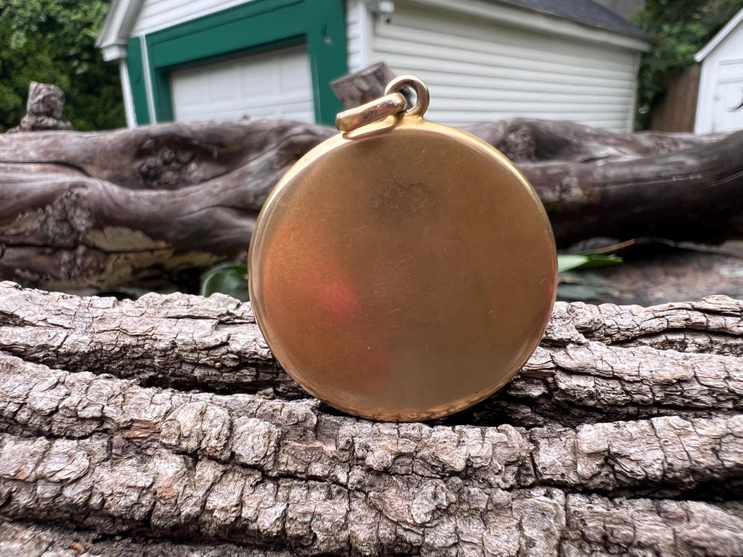 Gold Victorian Locket, Antique Gold Locket, Yellow Gold Locket, Round ...