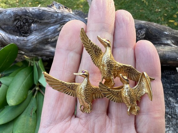 Geese Brooch, Bird Brooch, Gold Bird Brooch, Gold Goo… - Gem
