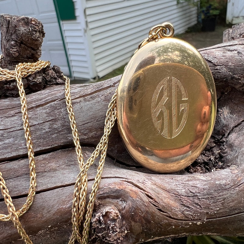 Gold Locket - Etsy
