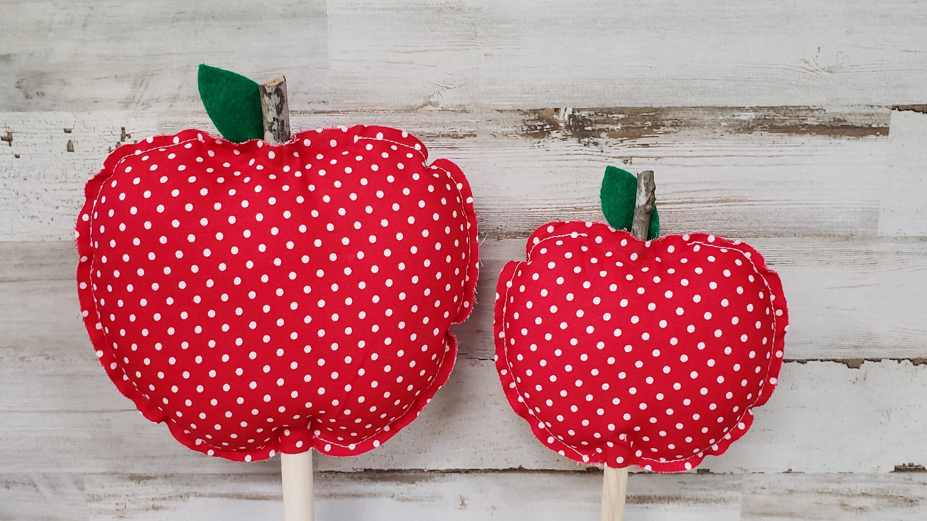 Fabric Apple Mantel Decor / Apple Tiered Tray Decor / Coffee | Etsy