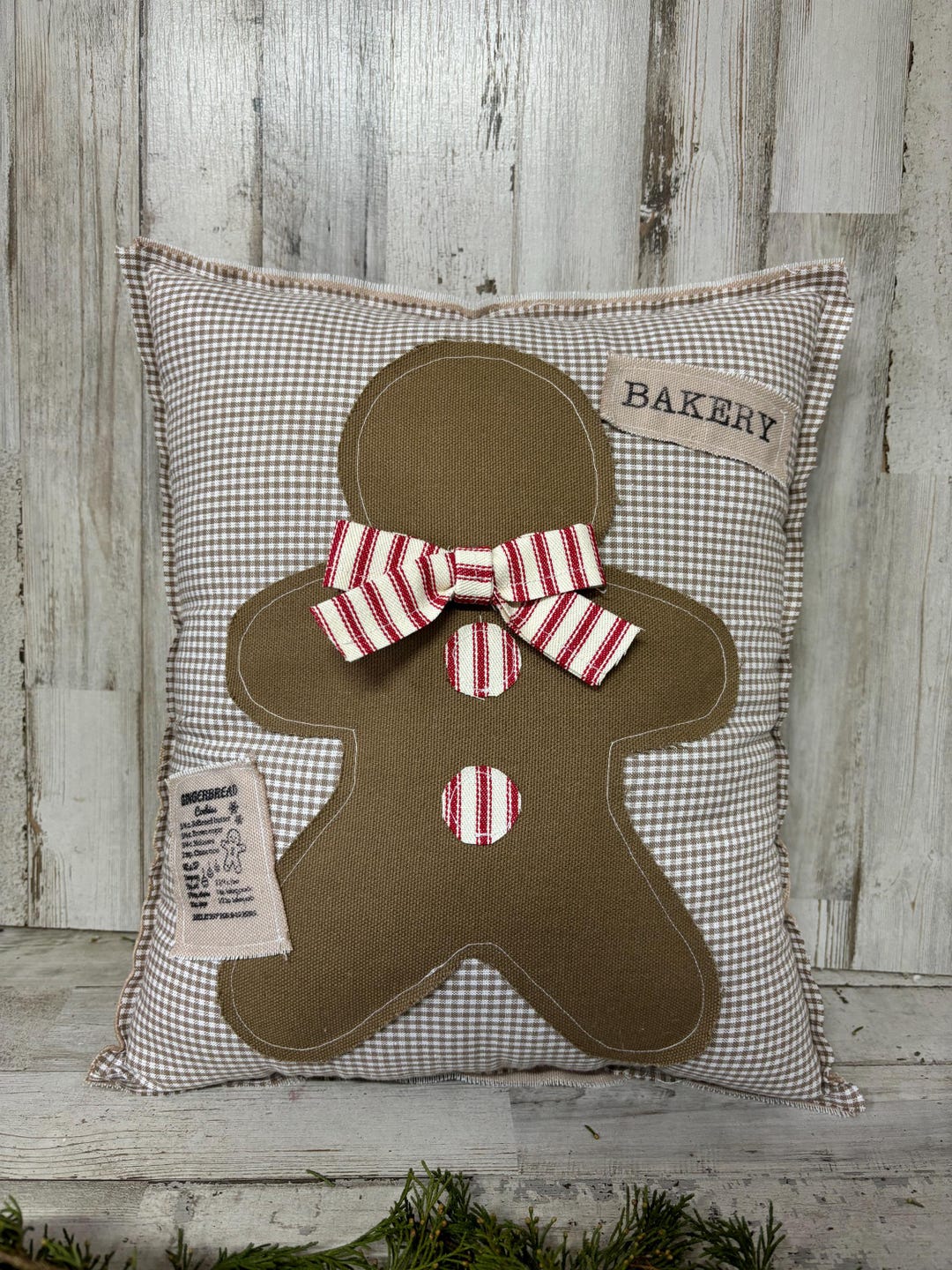 Gingerbread Pillow / Farmhouse Christmas Pillow / Gingerbread Accent ...