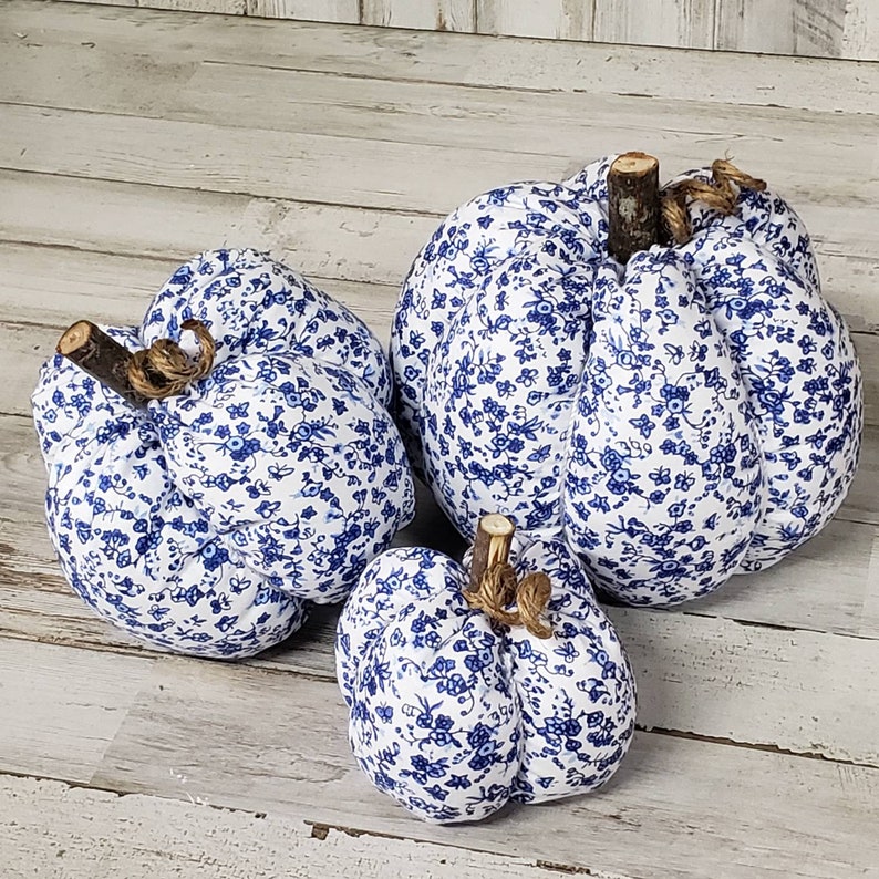 Farmhouse Blue Floral Pumpkins / Farmhouse Pumpkins / Floral - Etsy