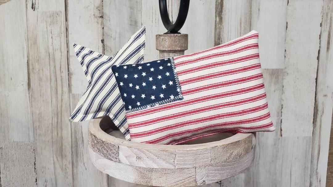 MINI Stuffed Fabric Flag/ Farmhouse Cottage American Mini Flags / Old ...