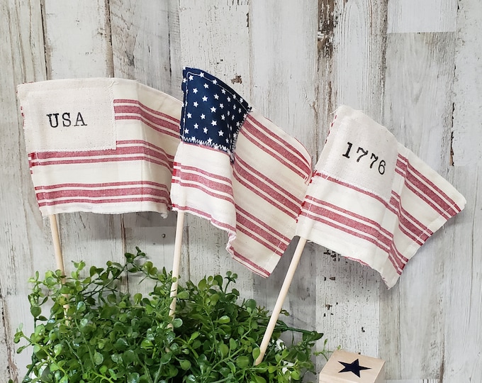 Fabric Flags / Farmhouse Cottage American Mini Flags / Old Glory Flag ...