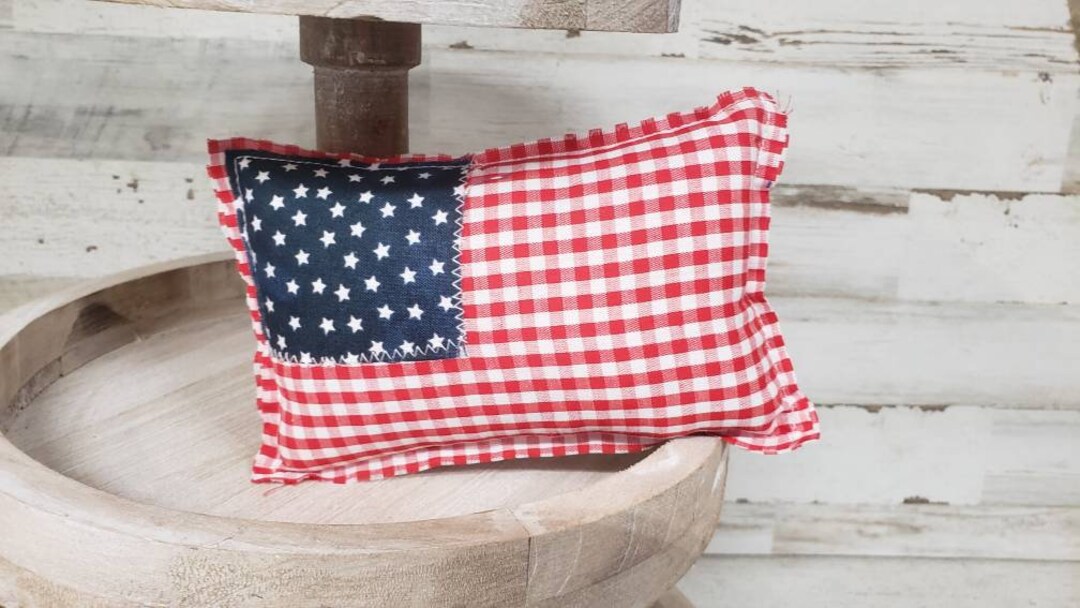 MINI Stuffed Fabric Flag/ Farmhouse Cottage American Mini Flags / Old ...