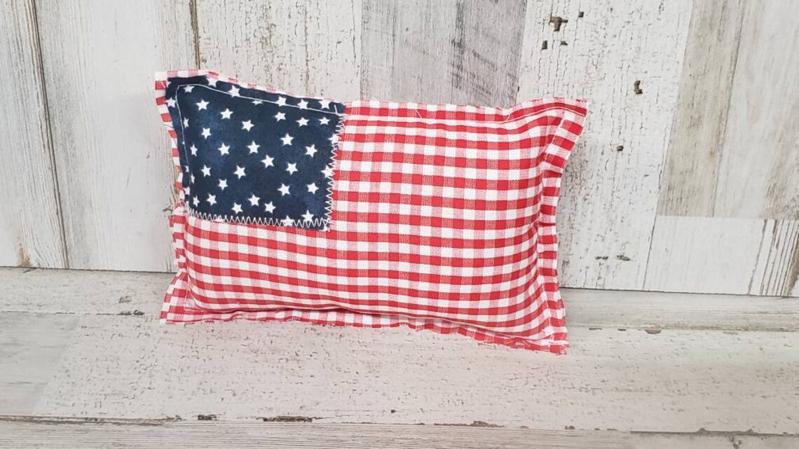 MINI Stuffed Fabric Flag/ Farmhouse Cottage American Mini Flags / Old ...
