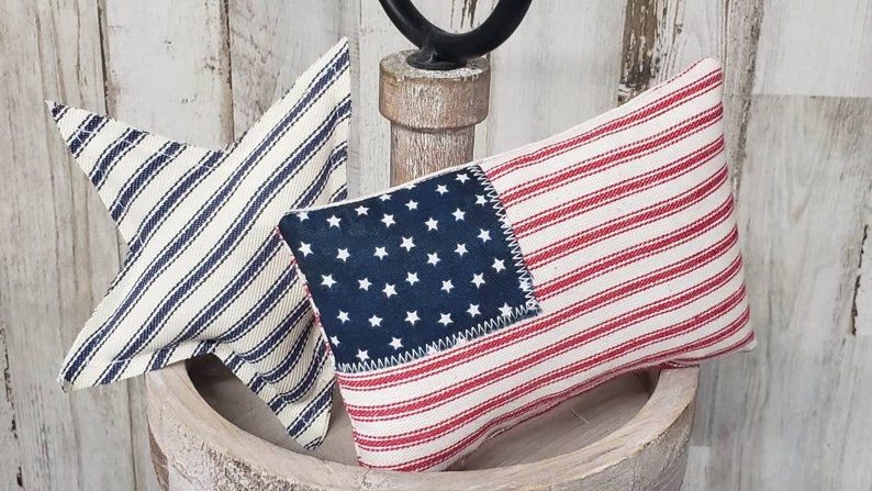 MINI Stuffed Fabric Flag/ Farmhouse Cottage American Mini Flags / Old ...