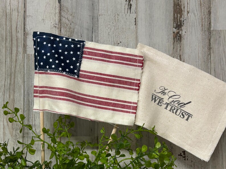 Fabric Flags / Farmhouse Cottage American Mini Flags / Old Glory Flag ...