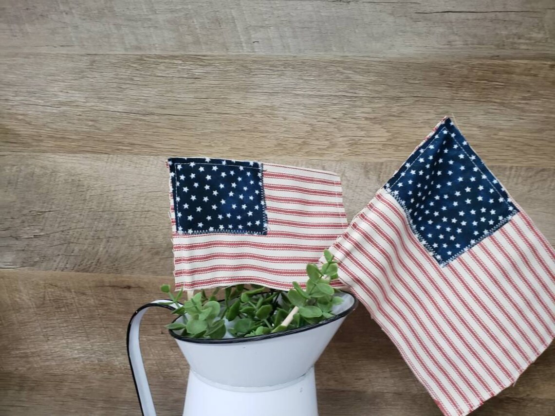 Fabric Flags / Farmhouse Cottage American Mini Flags / Old Glory Flag ...