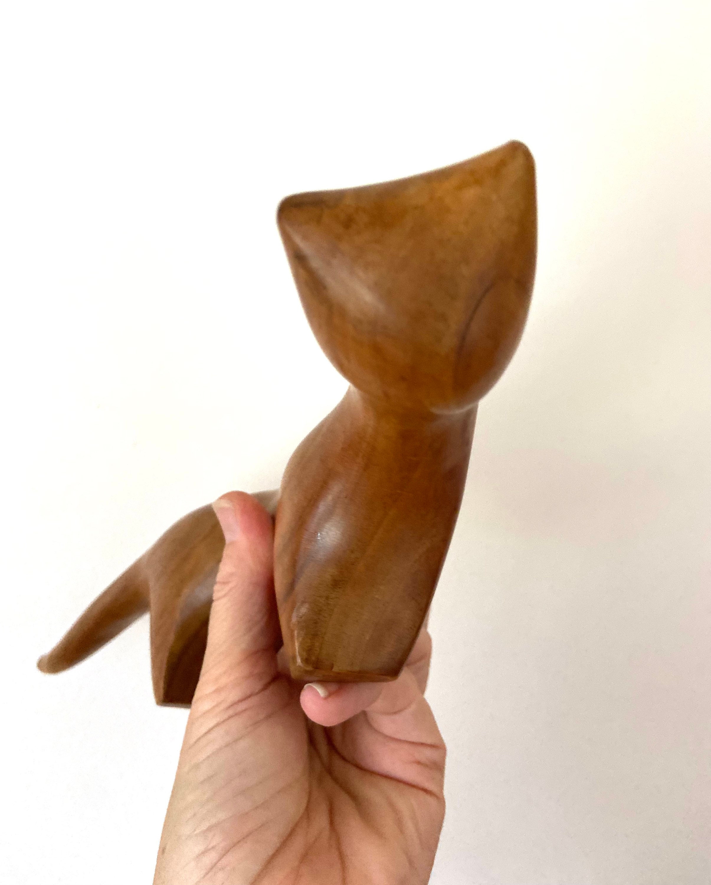 Vintage Hand Carved Modern Wood Cat Vintage Hand Carved Modern Wood Cat