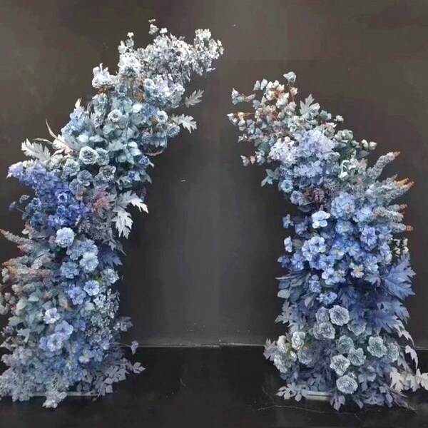 Horn Arch Floral Arrangement - Etsy