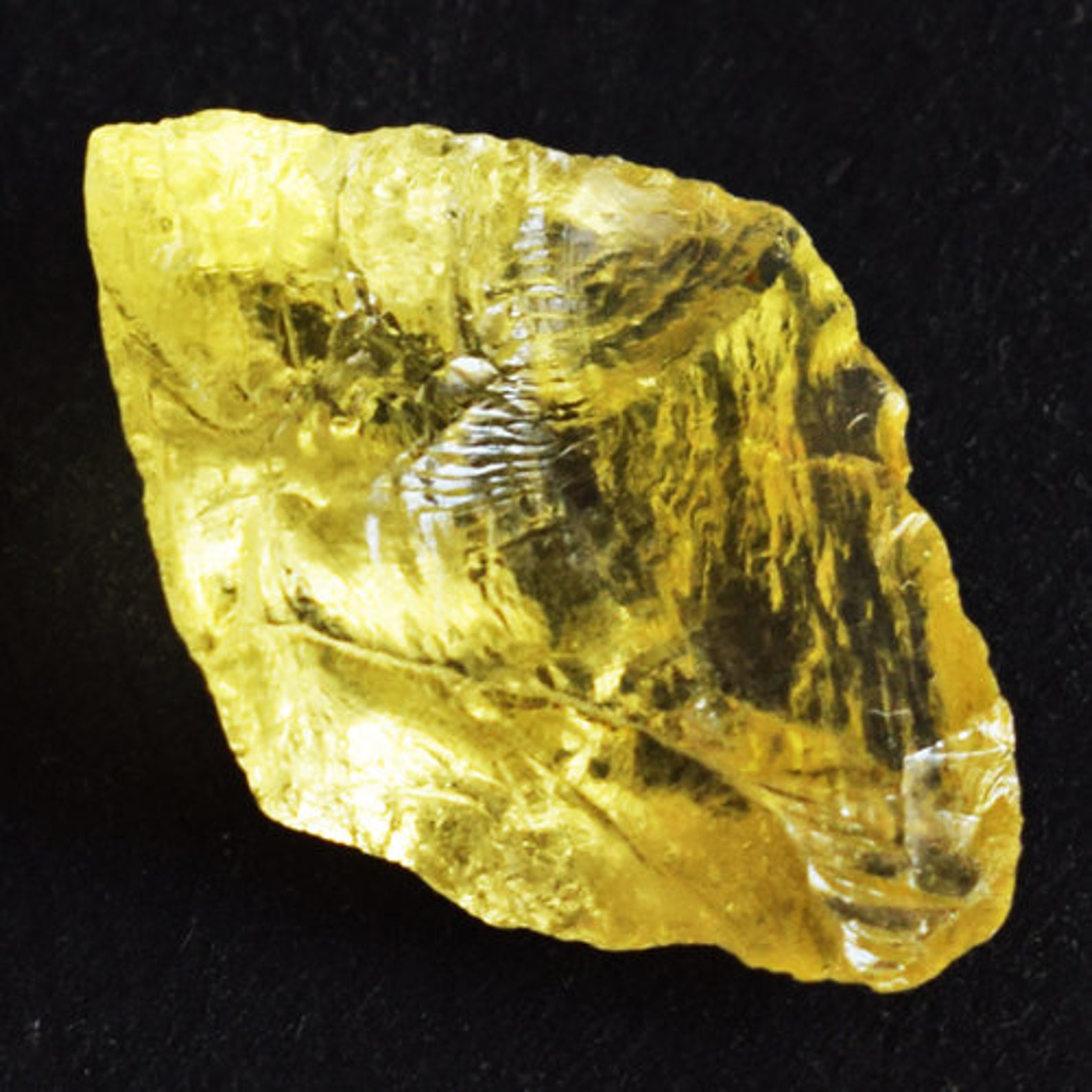 Natural Lemon Quartz Rough Size 34x21x12 MM Rock Rough | Etsy