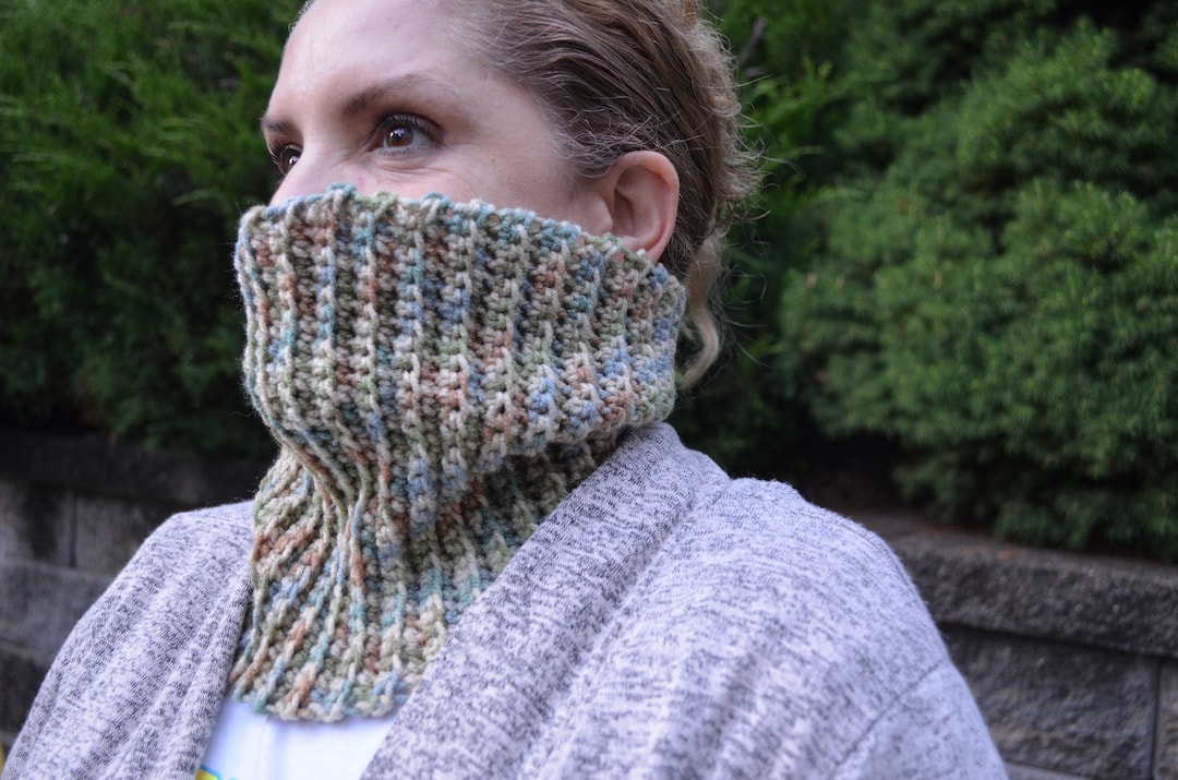 Crochet Pattern: Sand Dune Neck Gaiter Crochet Pattern Cowl - Etsy