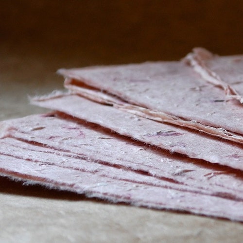 Small Himalayan Onion Paper 7.5 X 9.5 Inches Natural Dusty - Etsy UK