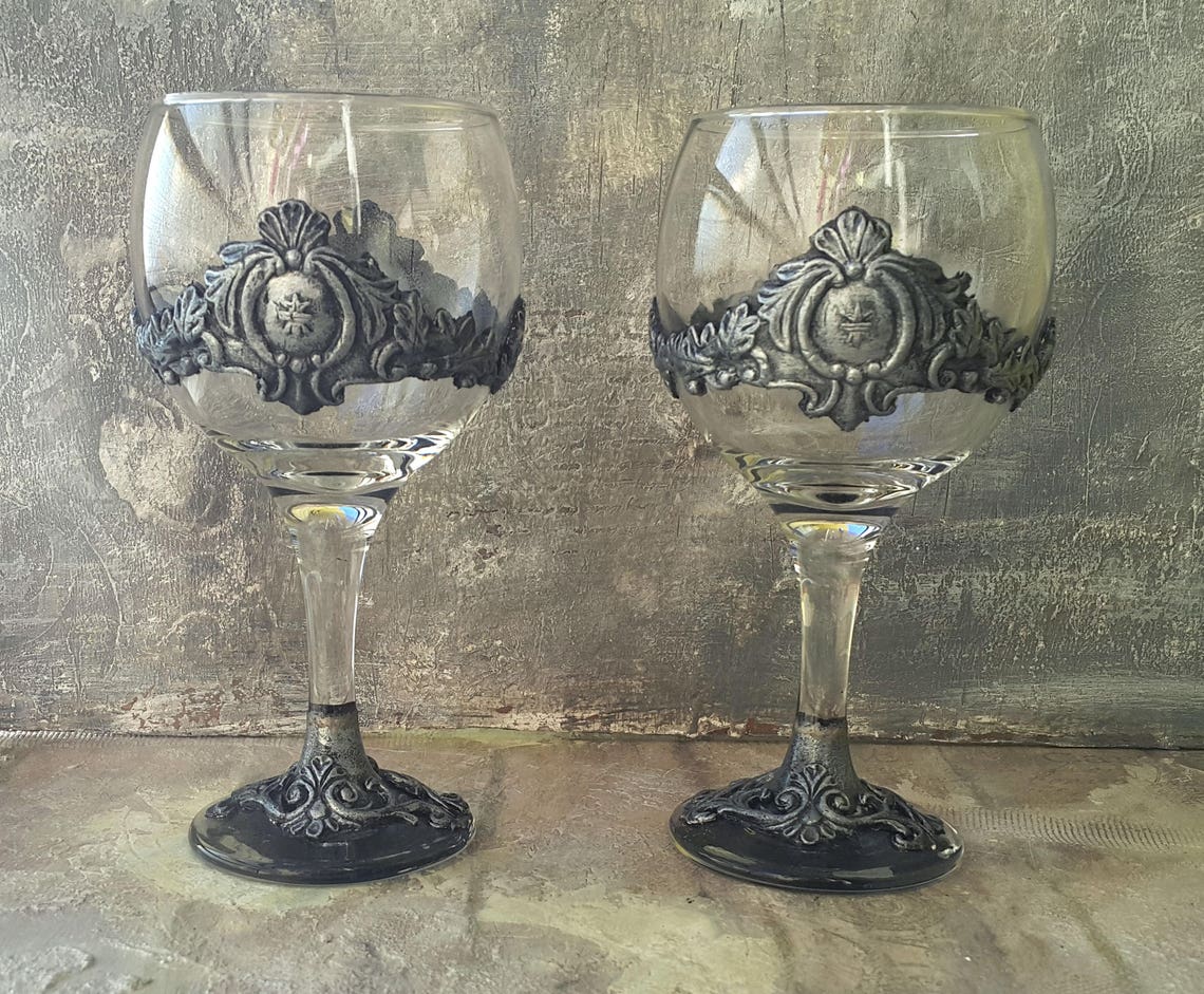 Custom Made Wine GlassesPersonalized glassesWedding | Etsy