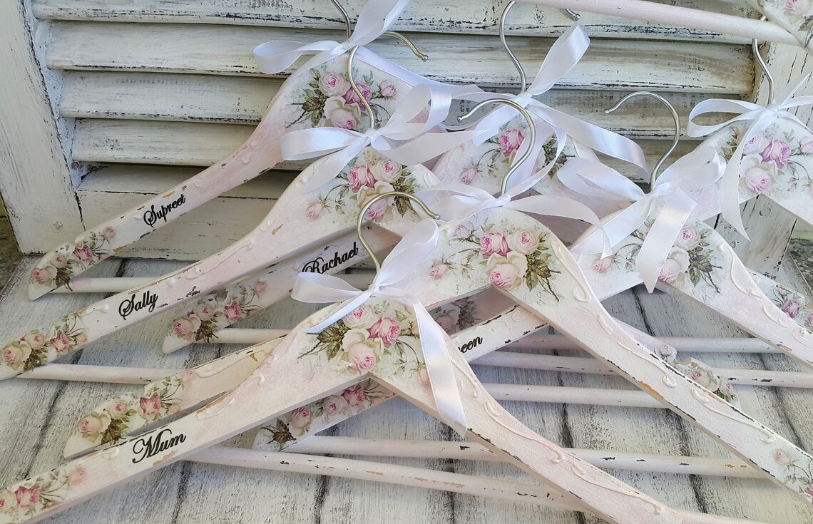 Wedding Hangers Custom Order Hanger Bridesmaids &bride - Etsy