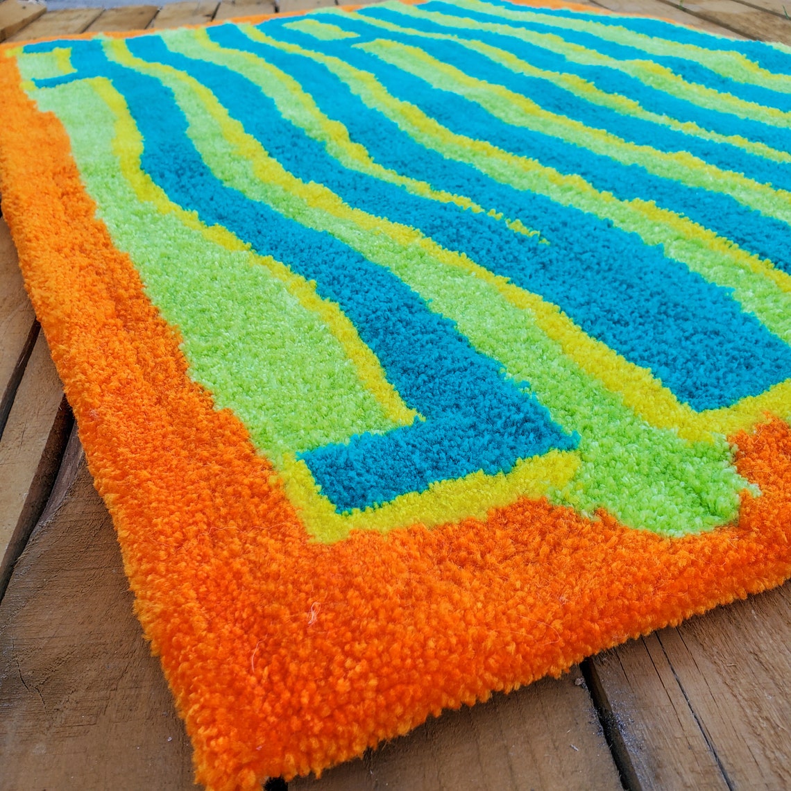 WAVE Retro Shag Rug or Wall Hanging | Etsy